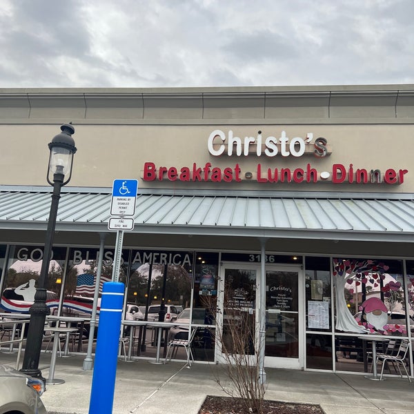 Christo's Restaurant - Greek Restaurant