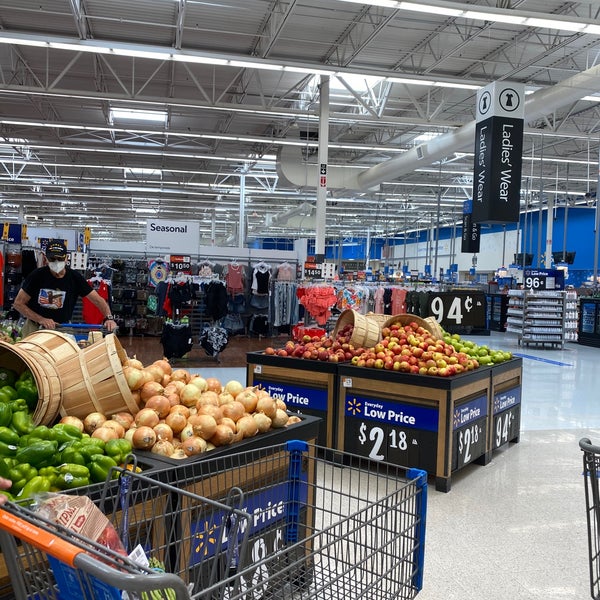 Walmart Supercenter - Big Box Store