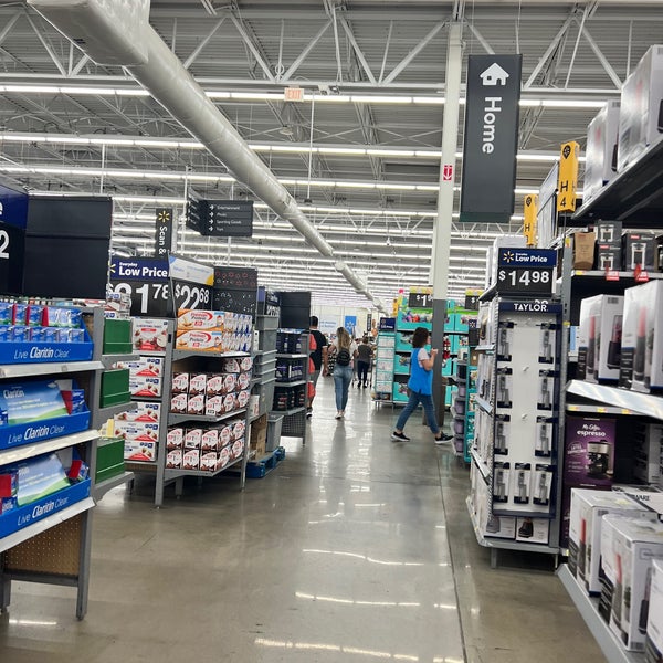 Walmart Supercenter - Port Richey, FL