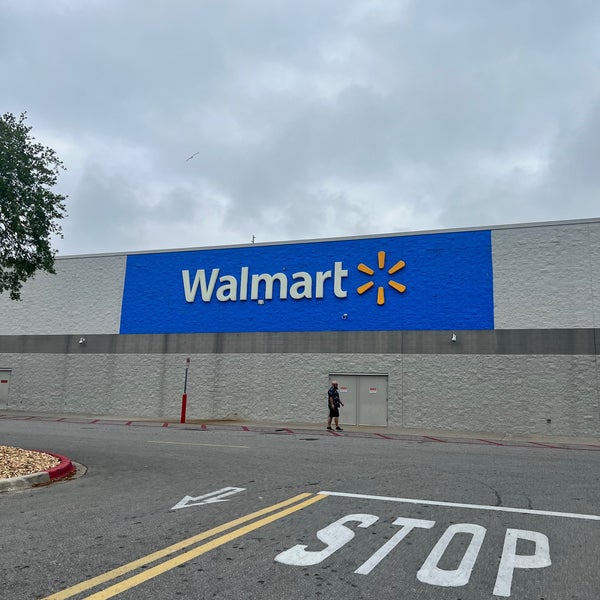Walmart Supercenter - Port Richey, FL
