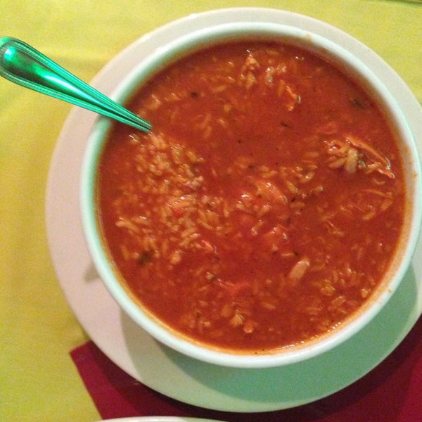 El Yayo Nuevo (Now Closed) - Spanish Restaurant in Brooklyn