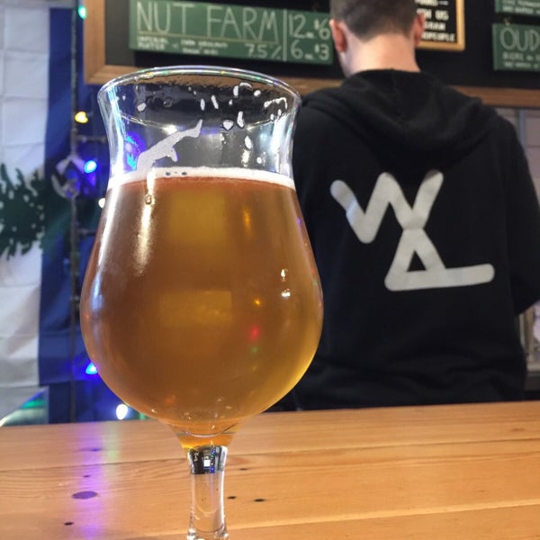 Wolves & People Farmhouse Brewery - 30203 NE Benjamin Rd