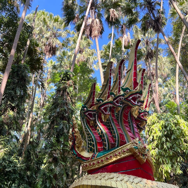 วัดศิริสุทโธ (วัดป่าคำชะโนด) (Wat Pa Kham Chanod) - Buddhist Temple in ...