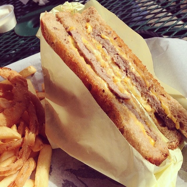 Telly's Charburgers (Now Closed) - Fast Food Restaurant in Santa Clarita