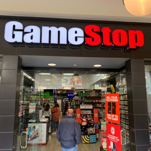 GameStop - Hillsdale - San Mateo, CA