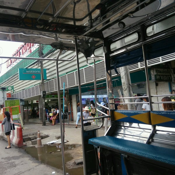 BMTA Bus Stop ตลาดบางขุนศรี (Bang Khun Si Market) - 74 visitors