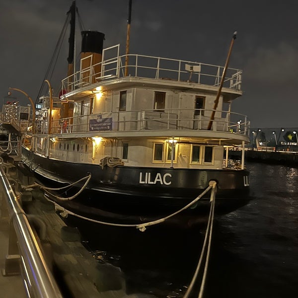 Lighthouse Tender LILAC