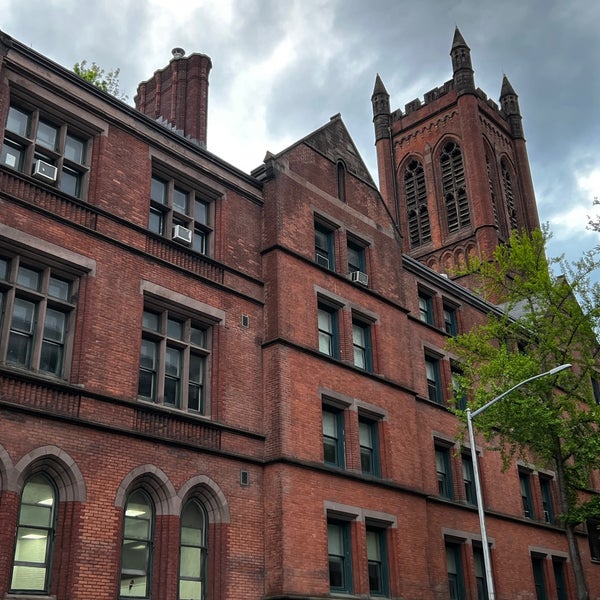 General Theological Seminary - College and University in New York