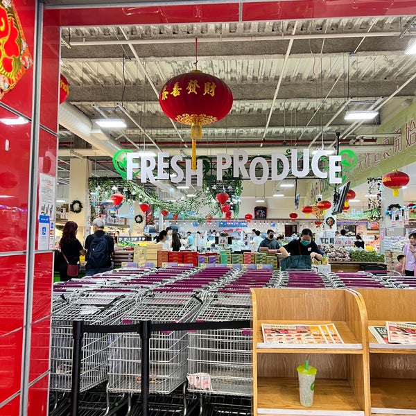 Sky Foods - Flushing - 14 tips from 990 visitors