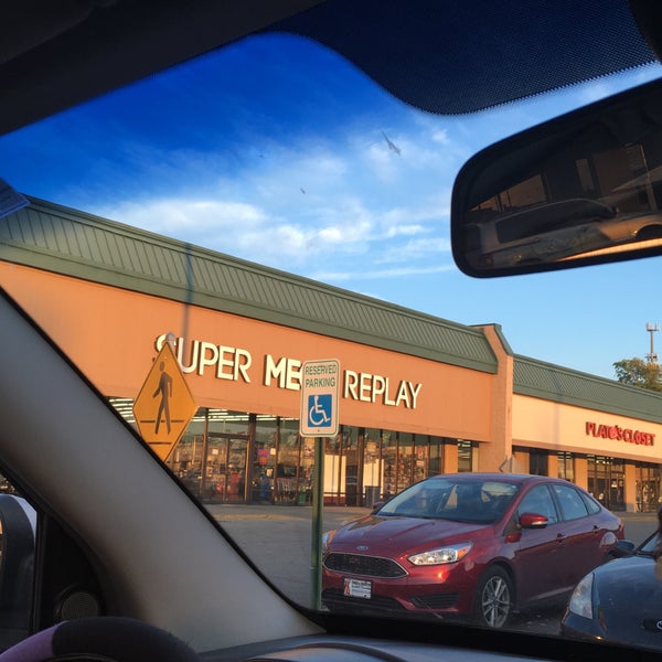 Super Mega Replay - 683 N Green River Rd