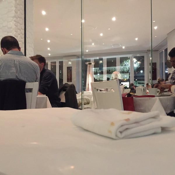 Plaka - Greek Restaurant