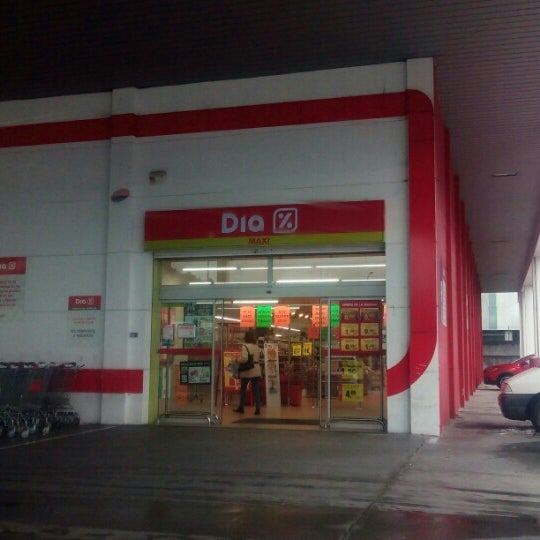 Maxi Dia - Grocery Store