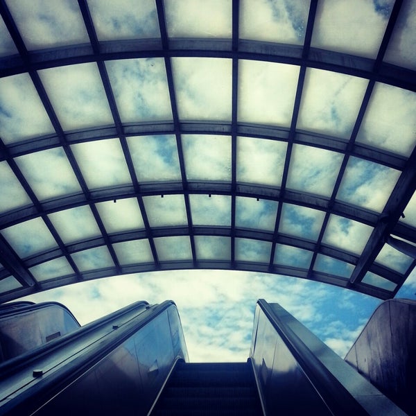 Stadium-Armory Metro Station - Hill East - 192 19th St. SE