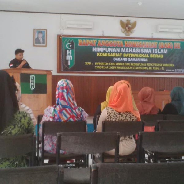 Gedung Busak Malur - 9 visitors