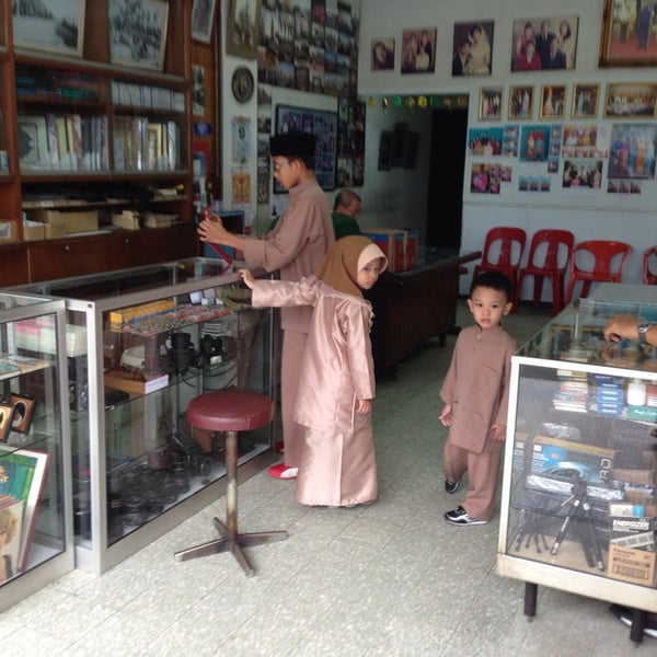 Chan Chew Photo Studio - 4 tips from 40 visitors