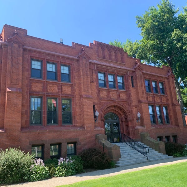 Springfield College - University in Springfield