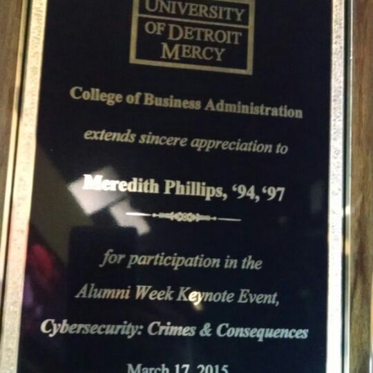 UDM McNichols Campus Library - Detroit, MI