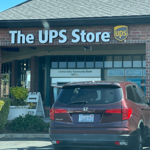 The UPS Store - Shipping, Freight, and Material Transportation Service ...
