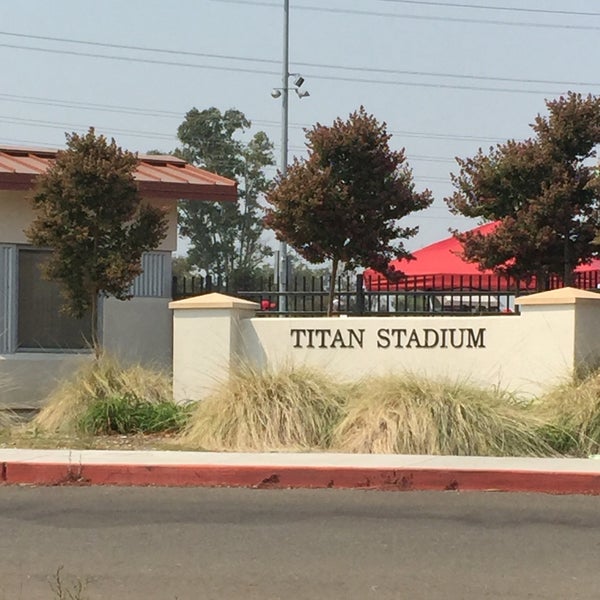 Luther Burbank High School - High School in Sacramento