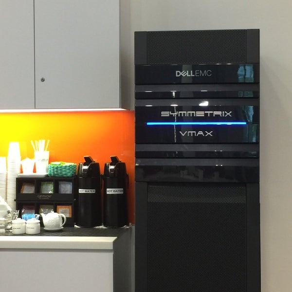 Dell Technologies Executive Briefing & Solution Center - Office in ...