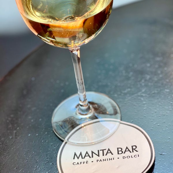 Manta Bar - Sandwich Spot