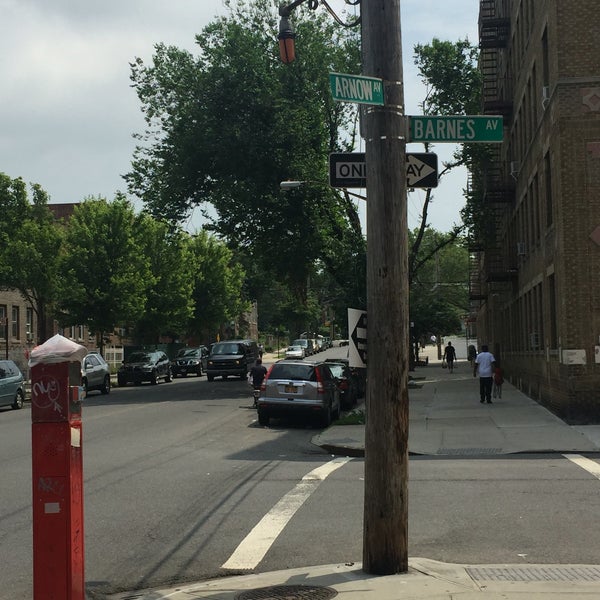 Allerton - Neighborhood in Bronx