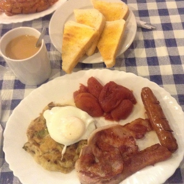 Arthur's Cafe - 3 tips from 60 visitors