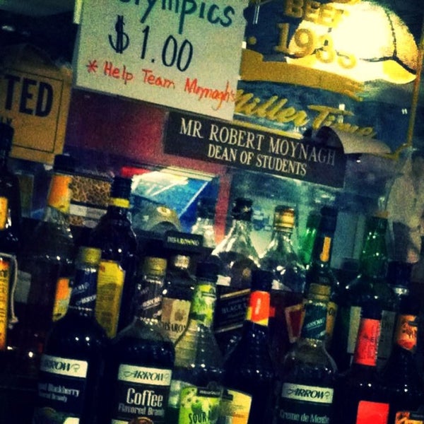 Moynagh's Tavern - Dive Bar in Worcester