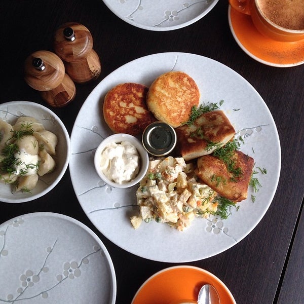 Third Wave Cafe - 10 tips from 156 visitors