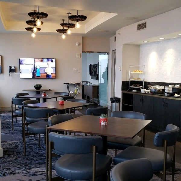 JW Marriott Concierge Lounge - Heartside-Downtown Grand Rapids - 2 tips ...