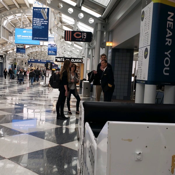 Gate C19 - Chicago, IL
