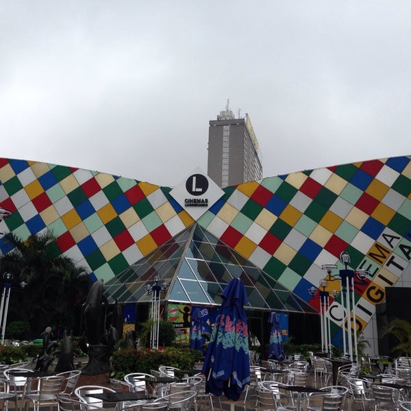 Maputo Shopping Centre - R. Ngungunhane 85