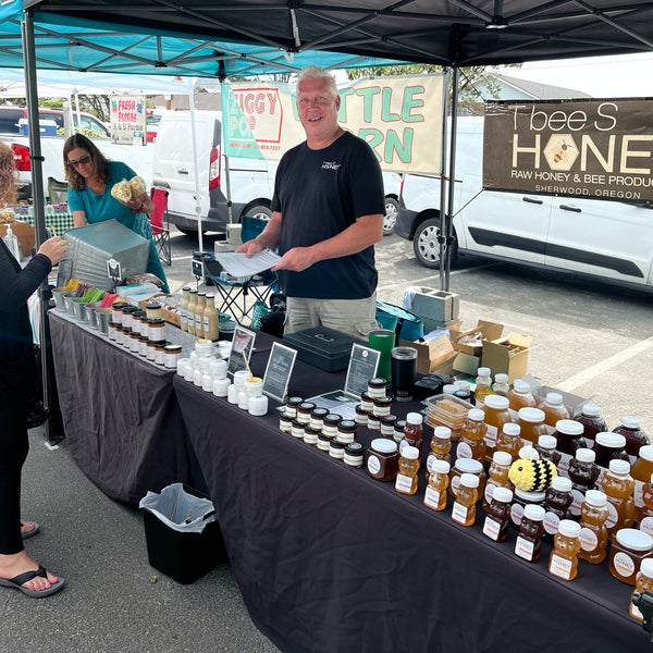 Cannon Beach Farmer's Market - Farmers Market in Cannon Beach