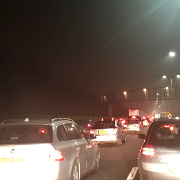 M4 Junction 6 - Intersection