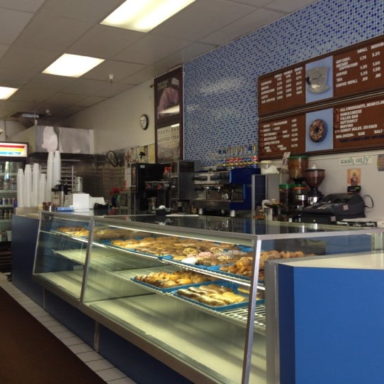 Dainty Donuts - 2415 San Ramon Valley Blvd