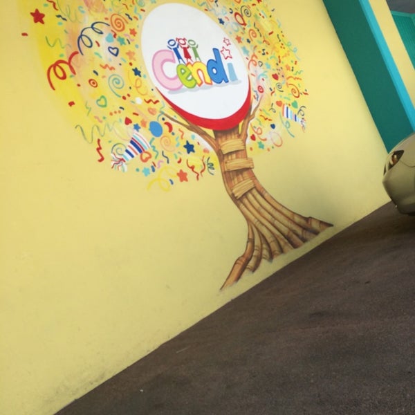 Cendi 12 Jean Piaget - Edificio universitario académico