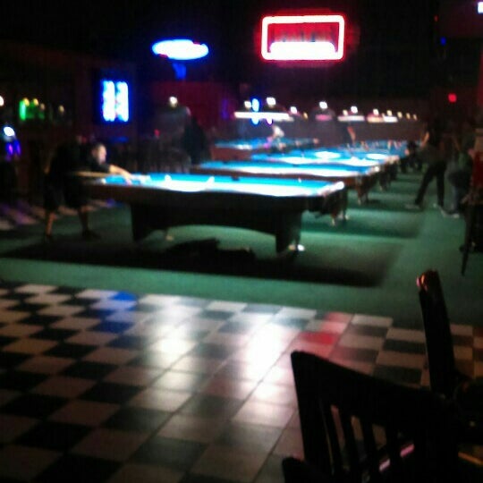Bogie's West Family Pool Hall - Pool Hall in Houston
