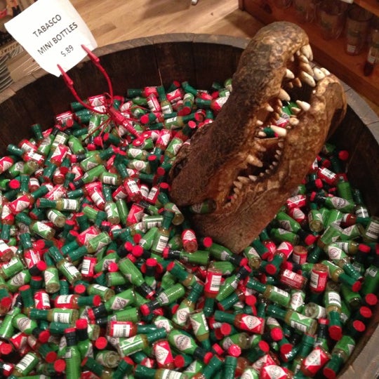 Tabasco Country Store - French Quarter - 4 tips