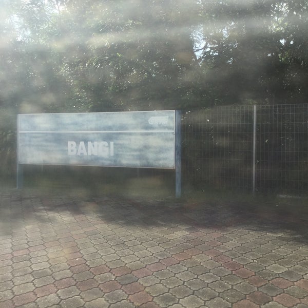 KTM Komuter Bangi (KB08) Station - Rail Station in Bangi