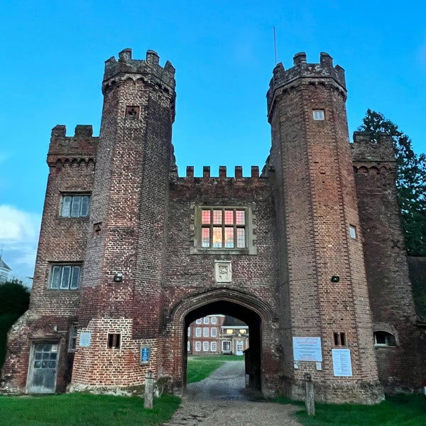 Lullingstone Castle and The World Garden - Historic and Protected Site ...