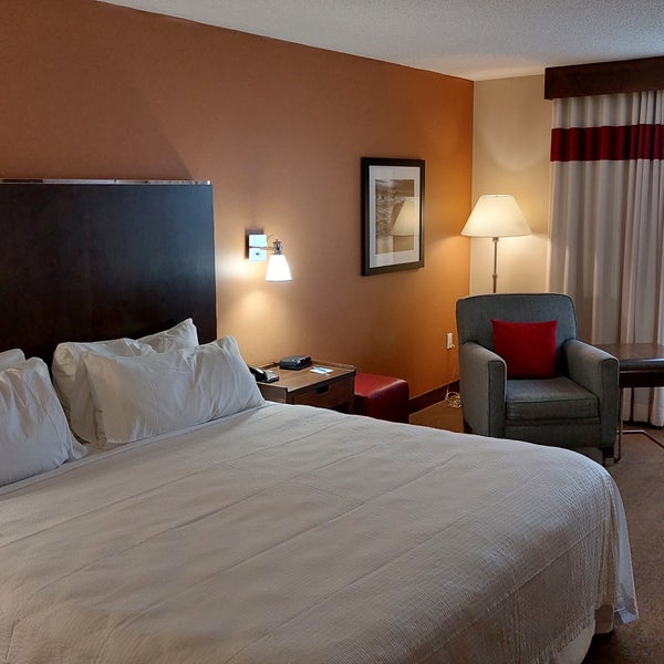 Four Points by Sheraton Edmundston - 100 Rue Rice