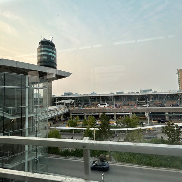 YVR–Airport SkyTrain Station - Sea Island - Richmond, BC