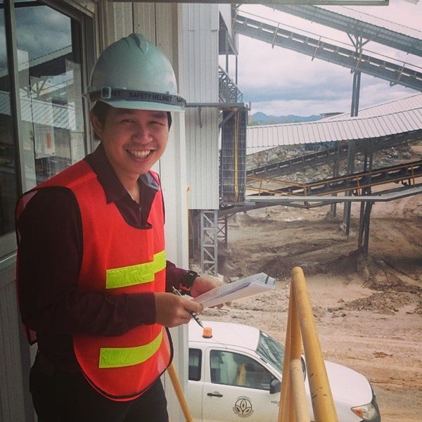 lotushall mining FGD2 เหมืองแม่เมาะ - Mountain