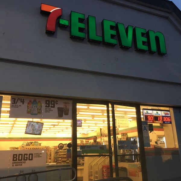 7-Eleven - Convenience Store