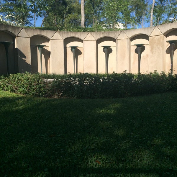 Howard Hughes Grave - Houston, TX