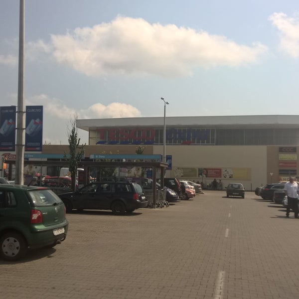TESCO Extra - Grocery Store in Debrecen
