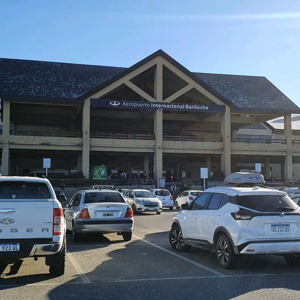 Aeropuerto Internacional de Bariloche - Teniente Luis Candelaria (BRC) - 92 tips from 6554 visitors