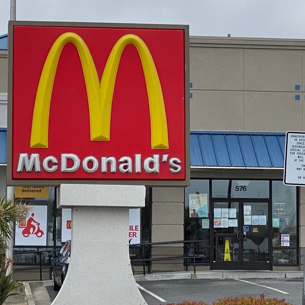 McDonald's - Fast Food Restaurant in Pacifica