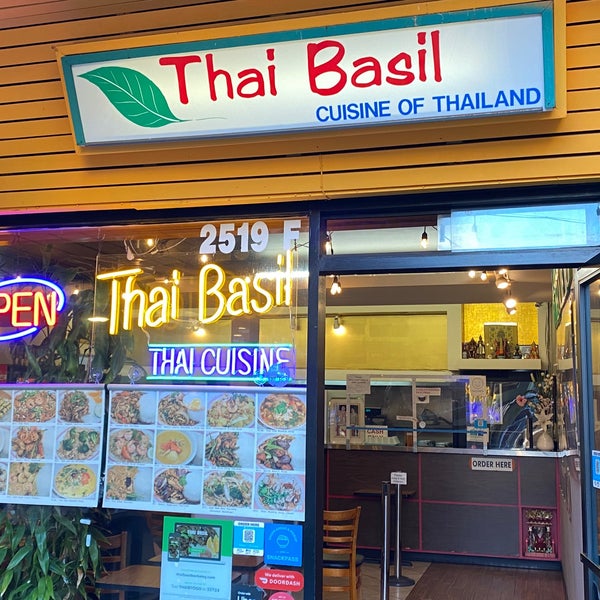 Thai Basil - Thai Restaurant in Berkeley