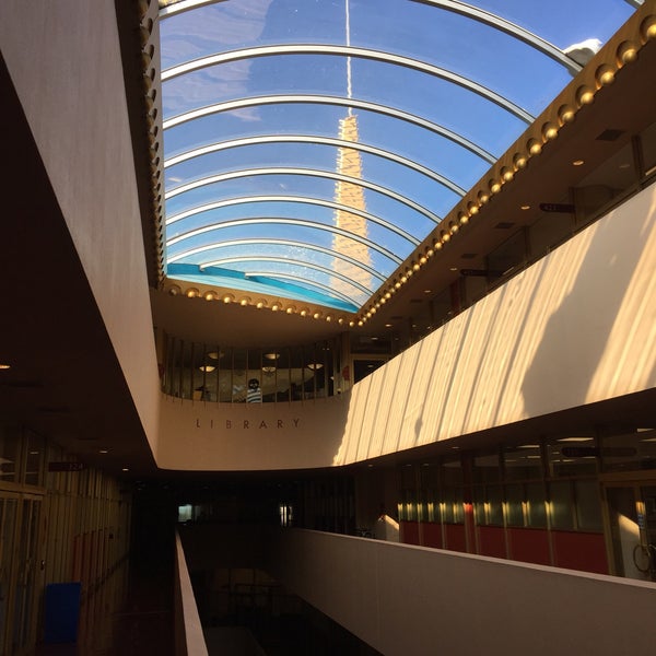 Civic Center Library - Civic Center - 1 tip